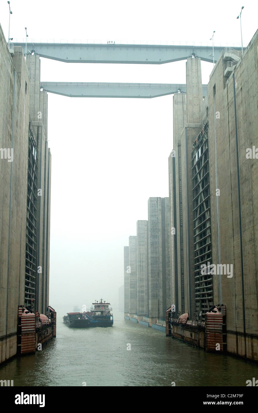 Locks, Three Gorges (Sanxia) Dam, Yangtze River, China Stock Photo - Alamy