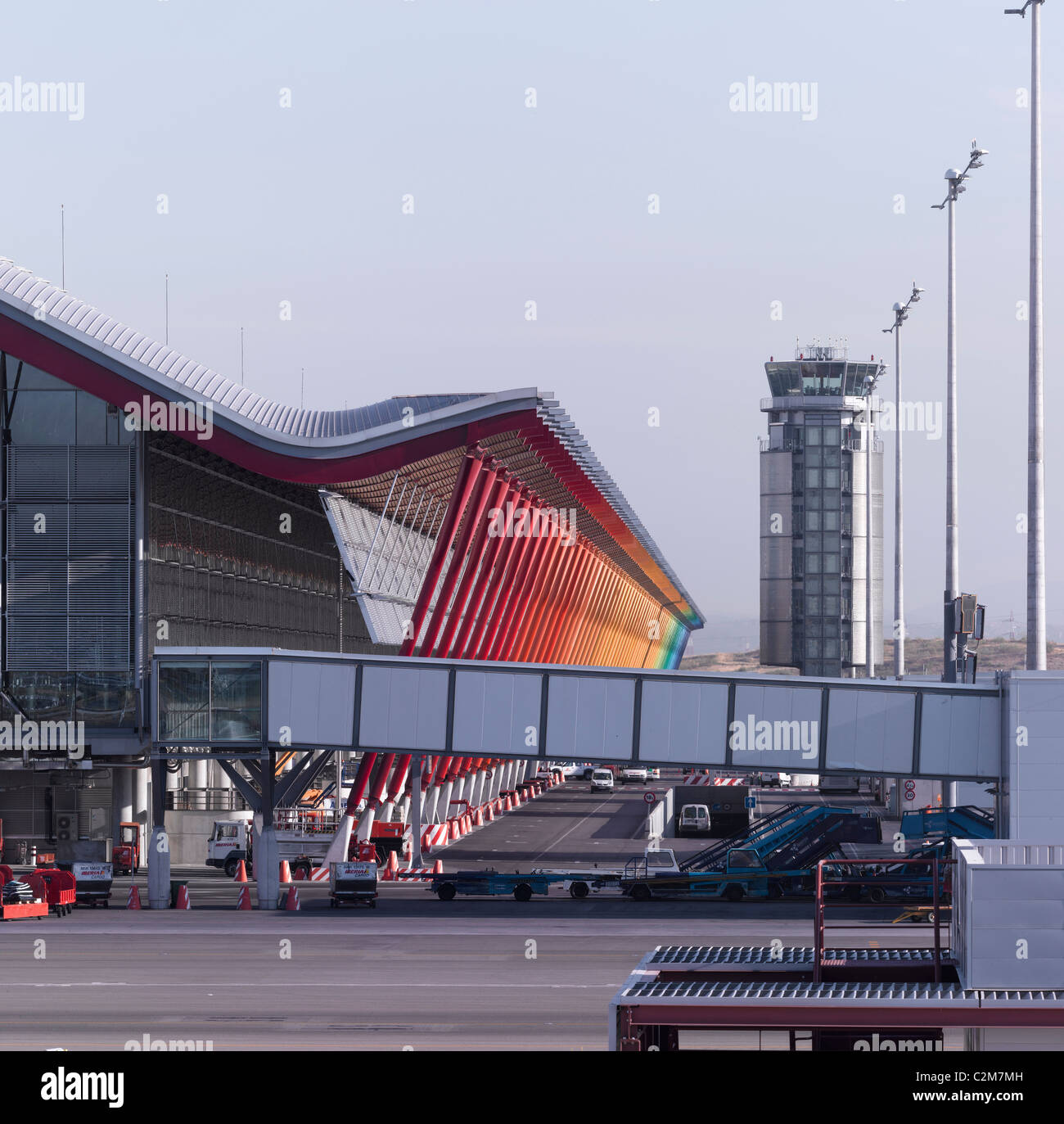 New Madrid Barajas Airport High Resolution Stock Photography and Images ...
