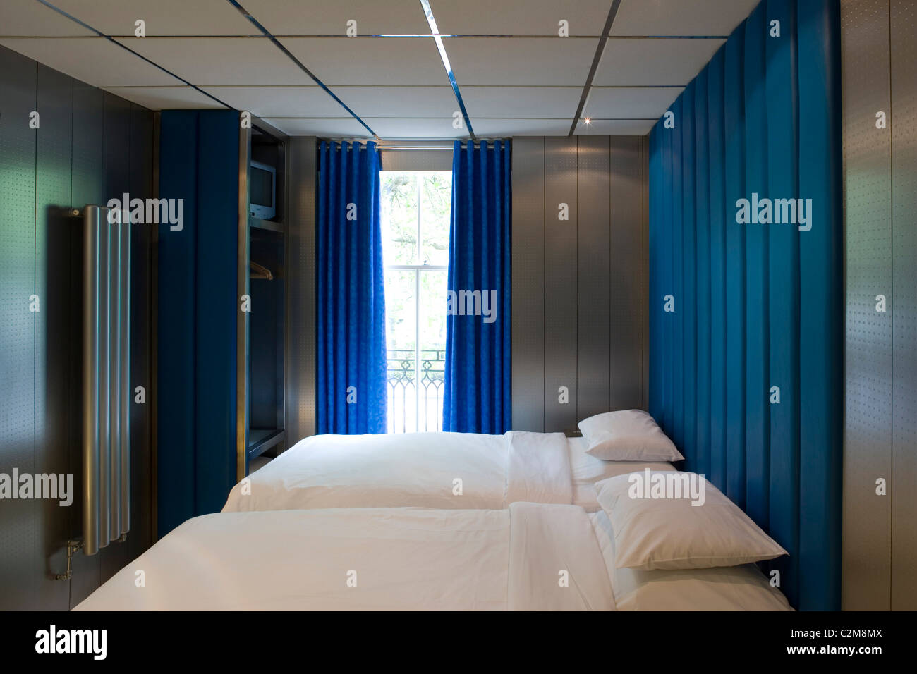 Stylotel, 160-162 Sussex Gardens, London Stock Photo - Alamy