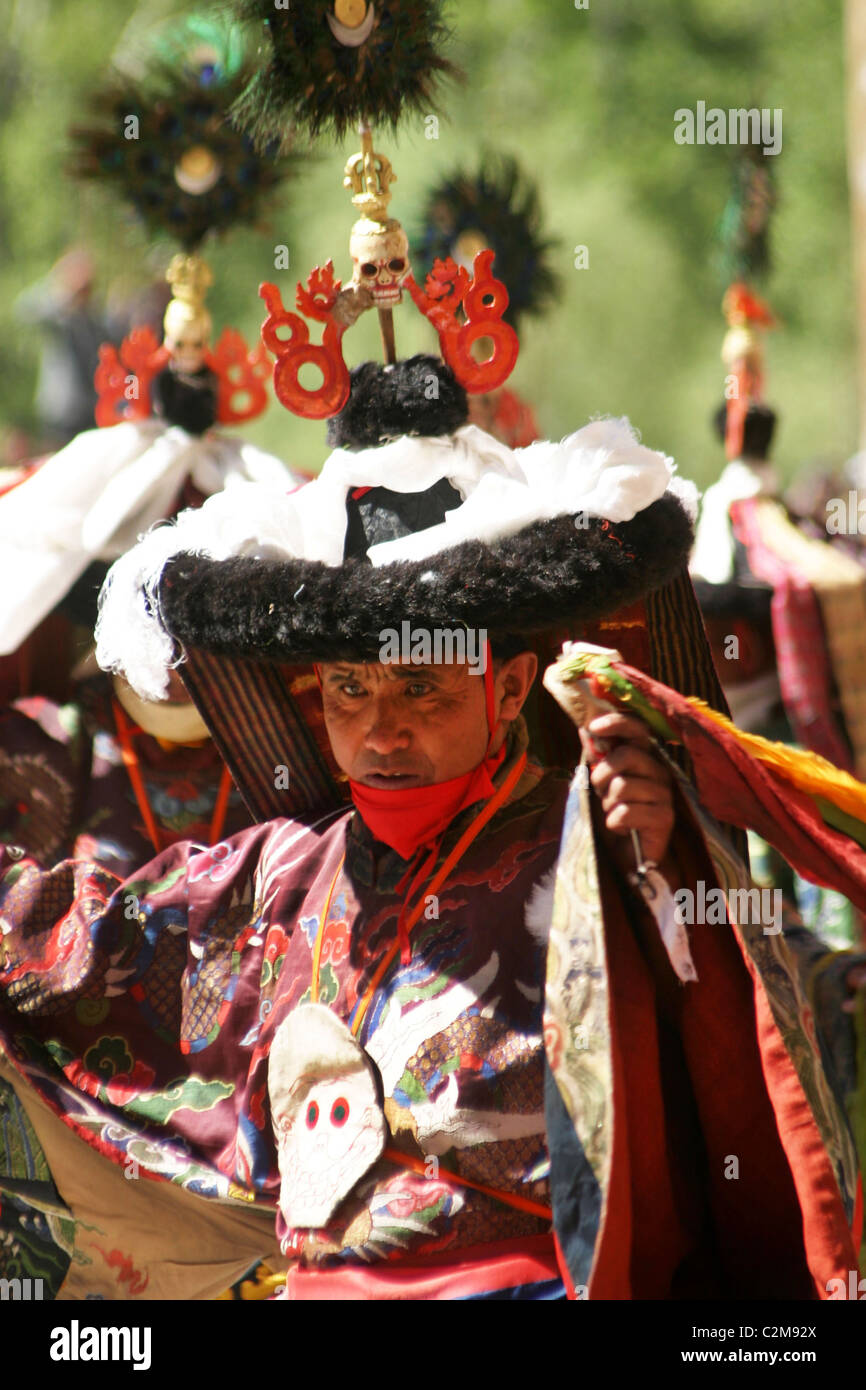 Buddhist monks performing masked dance hi-res stock photography and ...