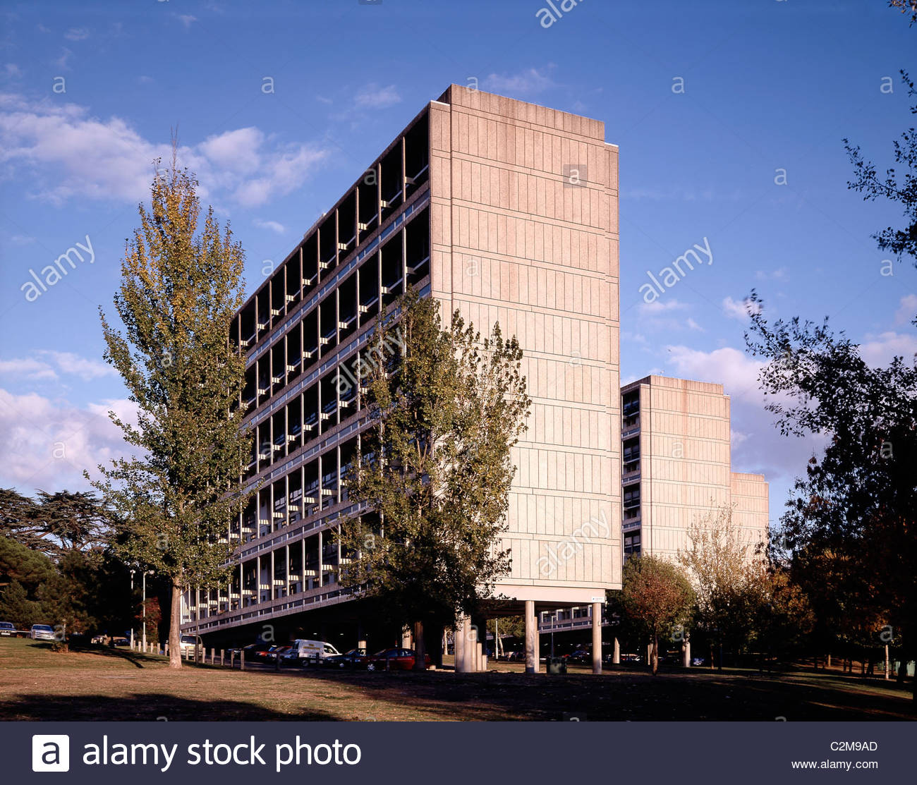 Alton West Estate Stock Photos & Alton West Estate Stock Images - Alamy