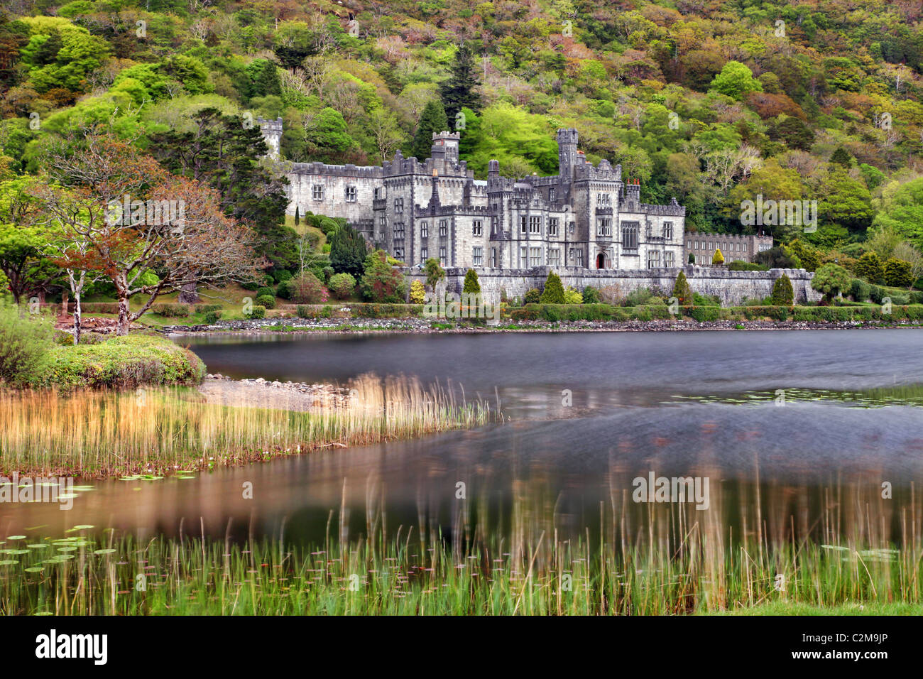 Kylemore abbey tourism hi-res stock photography and images - Alamy