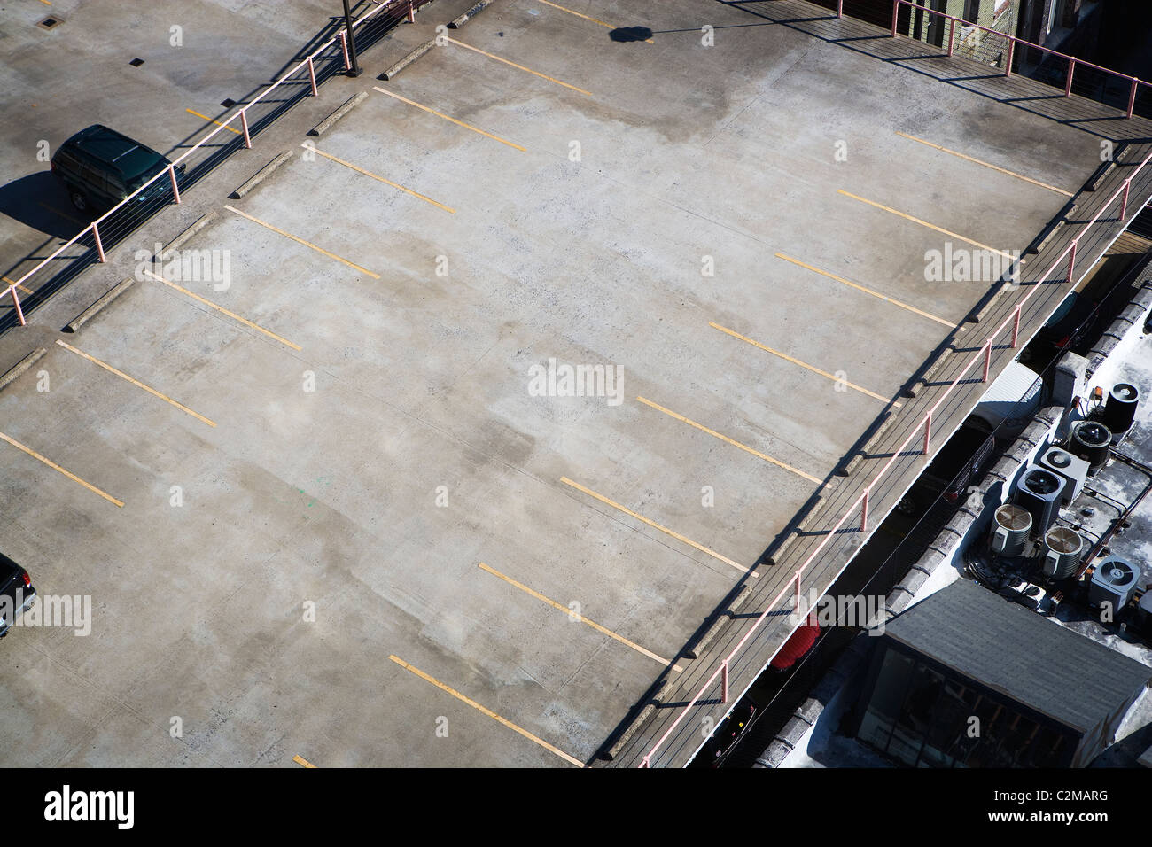 Empty roof top hi-res stock photography and images - Alamy