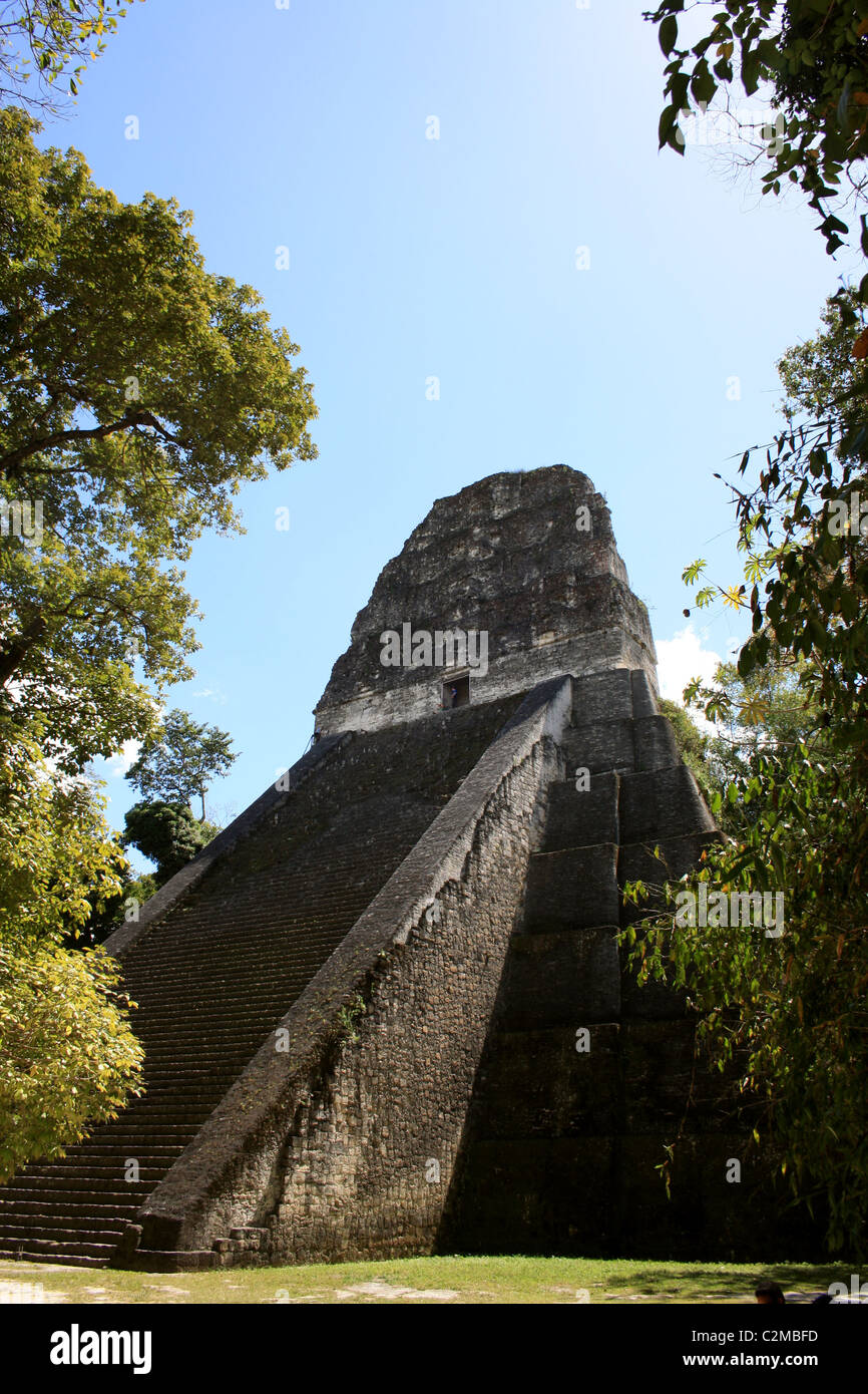 Temple v hi-res stock photography and images - Alamy
