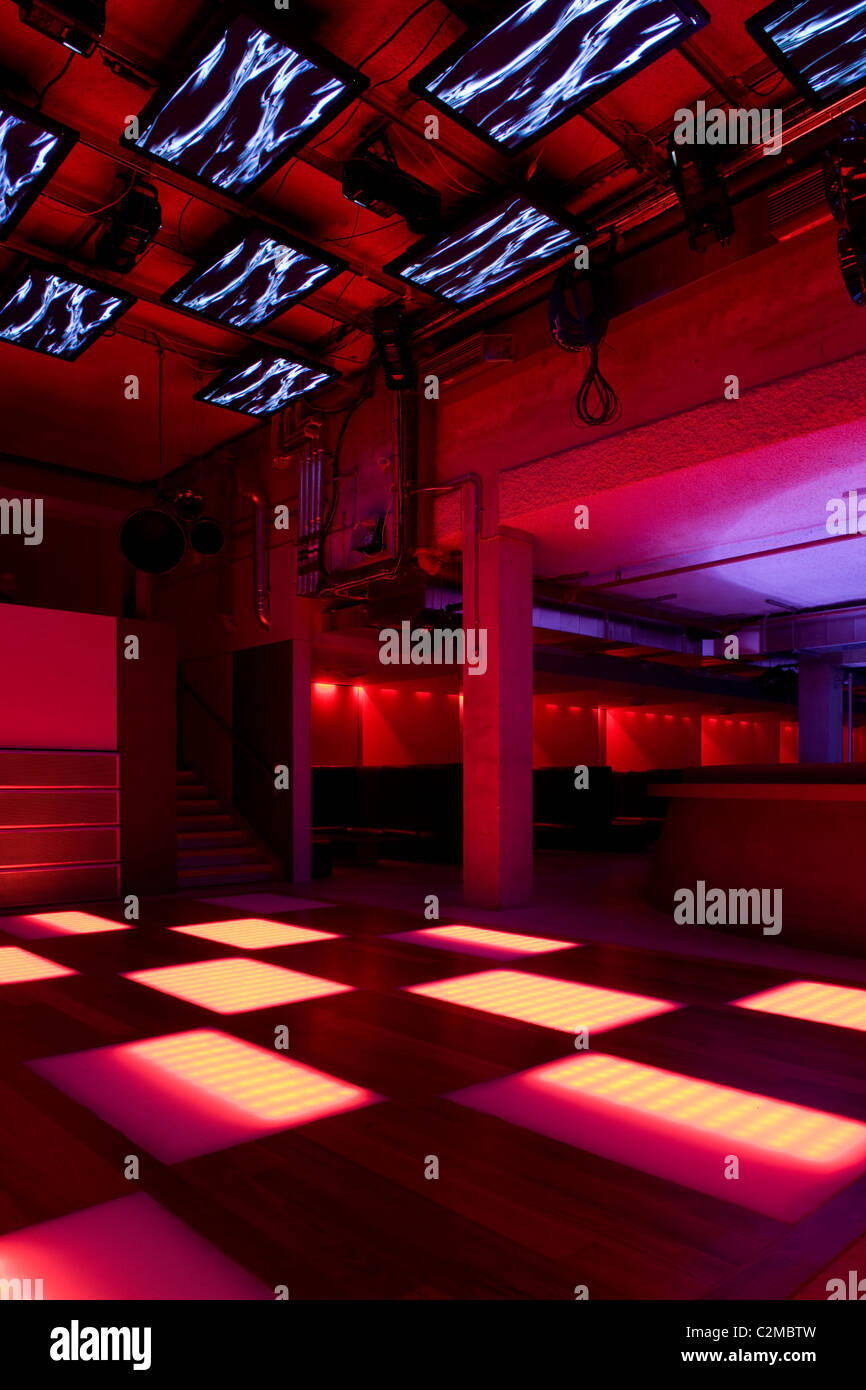 O2 arena interior hi-res stock photography and images - Alamy