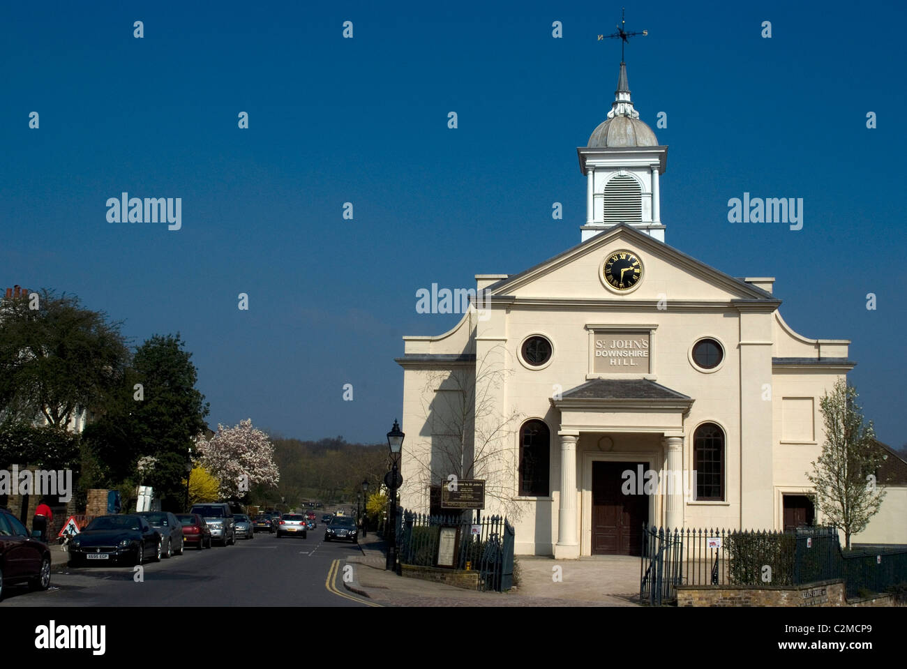 Non conformist church hi-res stock photography and images - Alamy