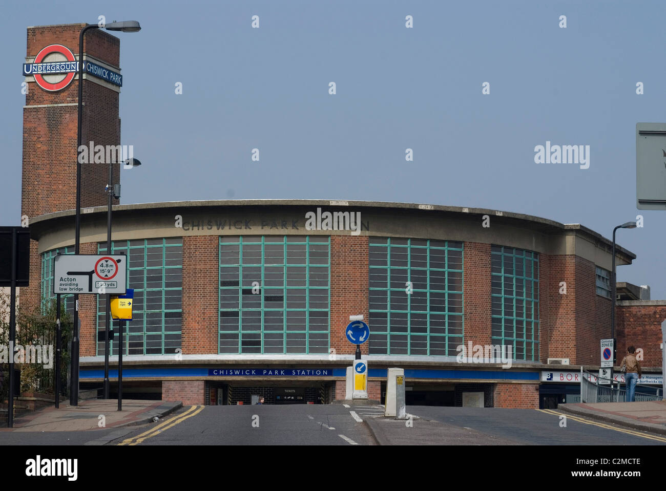 Chiswick Park underground station, Chiswick, London Stock Photo - Alamy