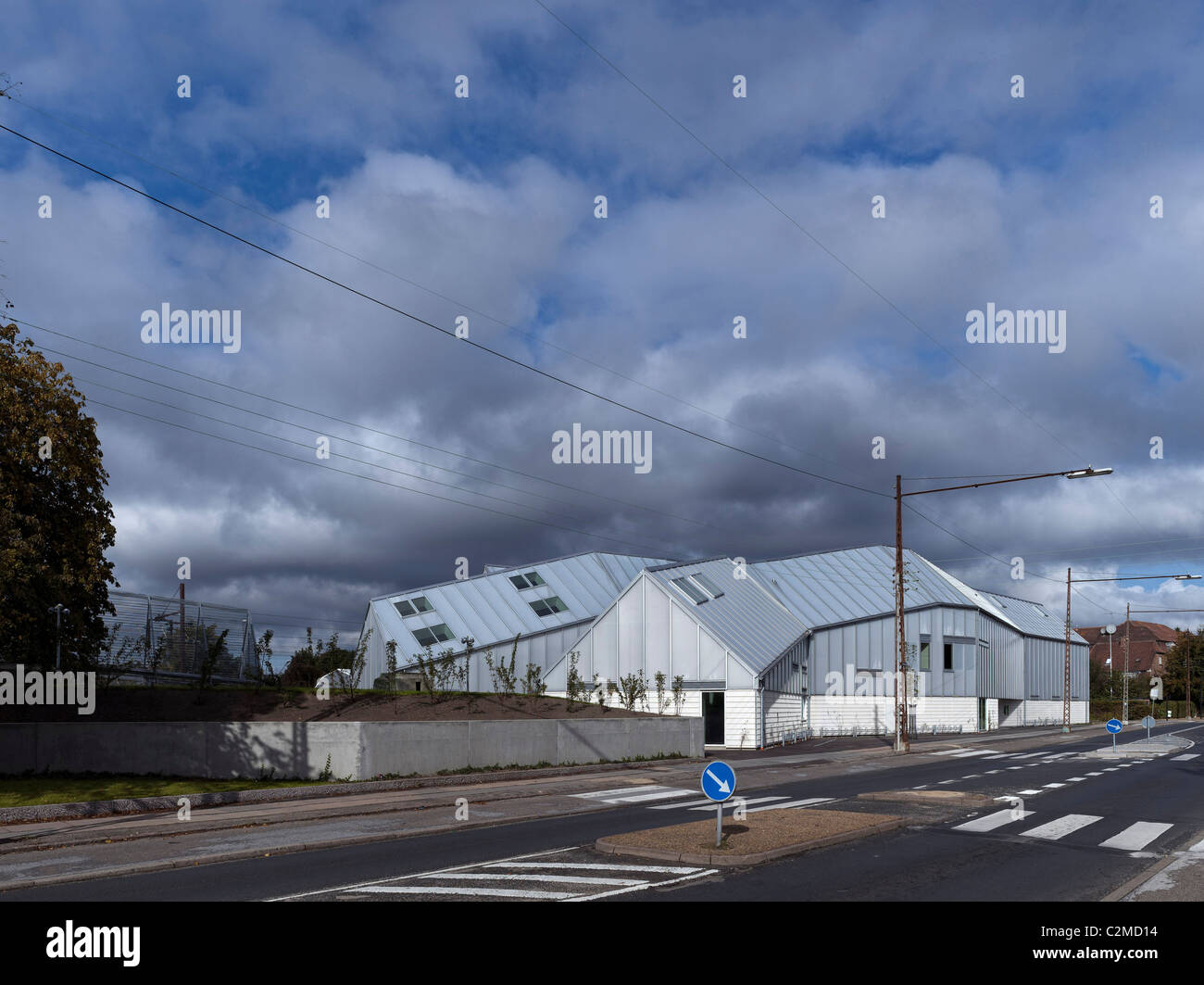 Community centre hi-res stock photography and images - Alamy