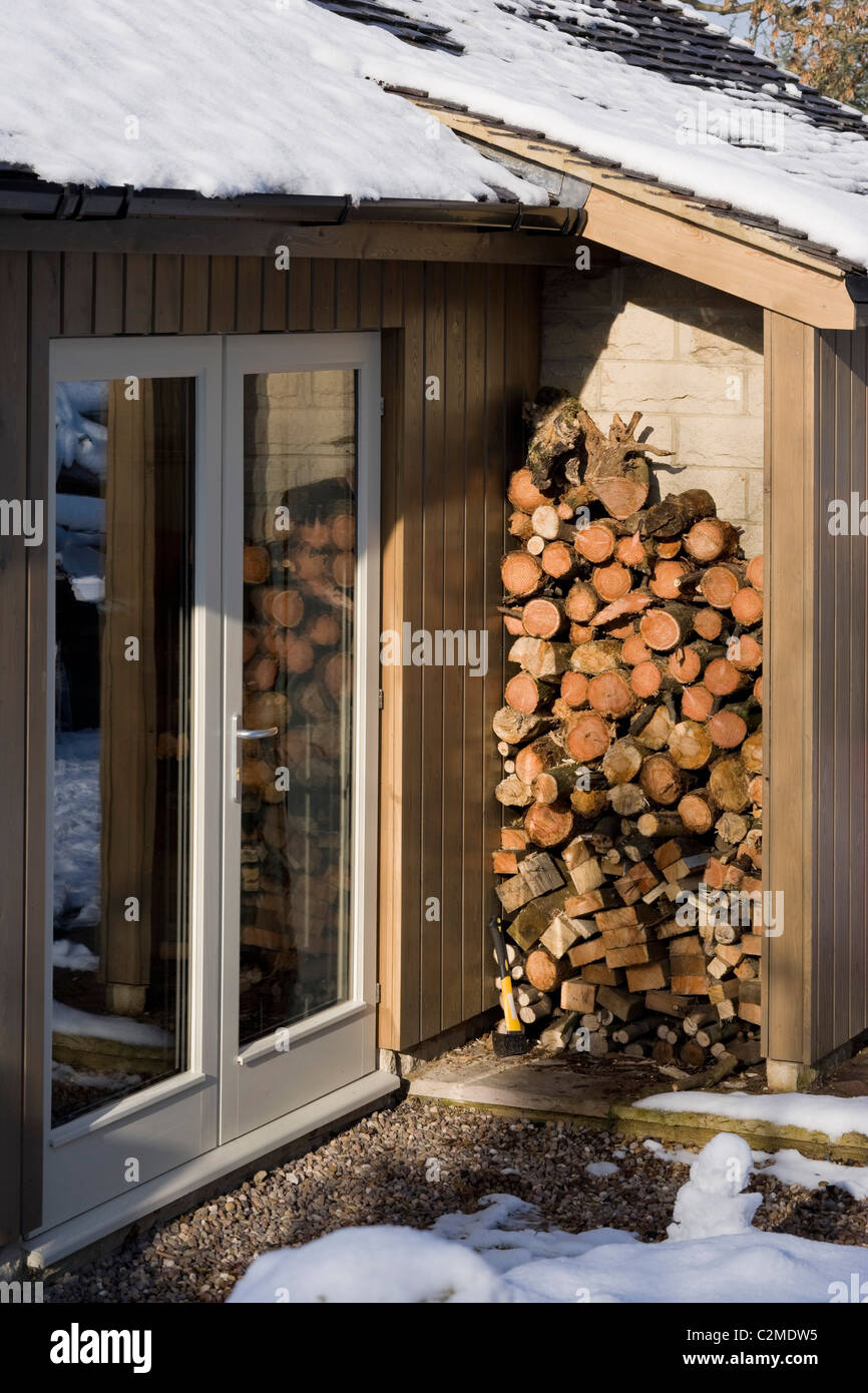 Matlock houses hi-res stock photography and images - Alamy