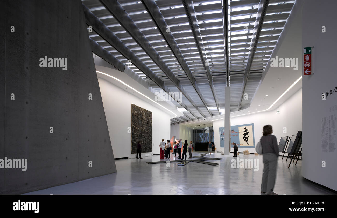 Interior Exhibition Space High Resolution Stock Photography and Images ...