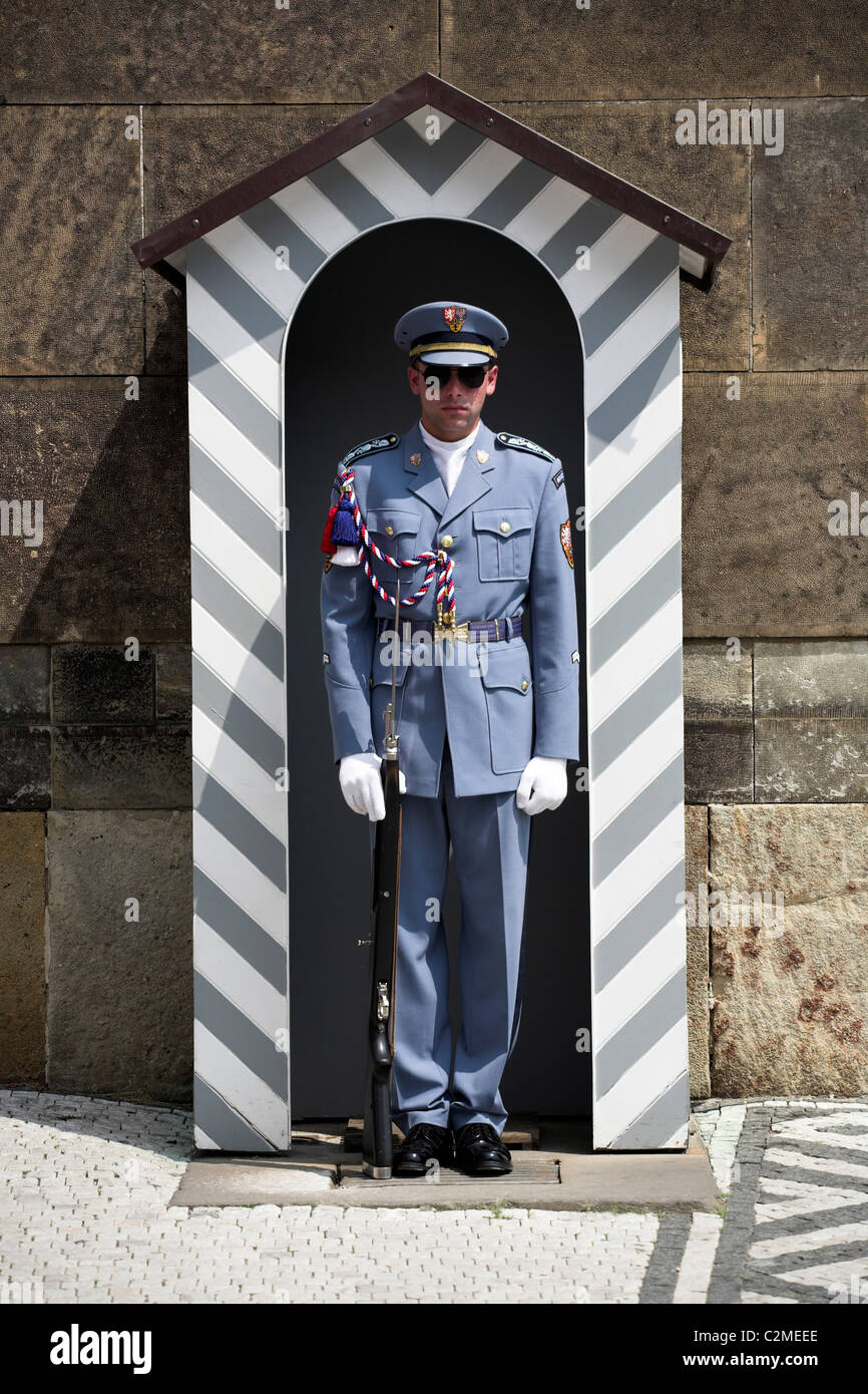 Guard stands hi-res stock photography and images - Alamy