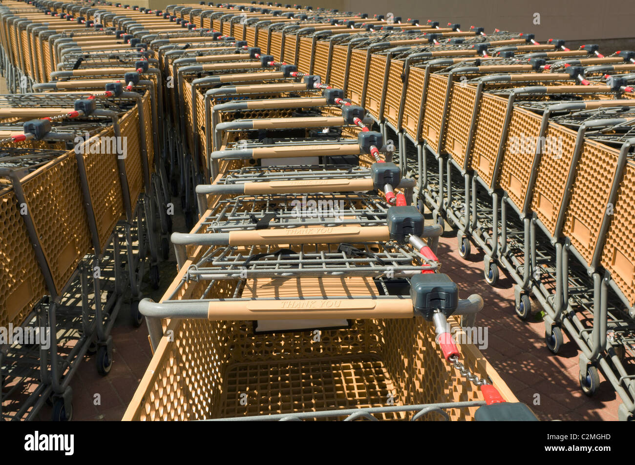 Shopping cart carts hi-res stock photography and images - Alamy