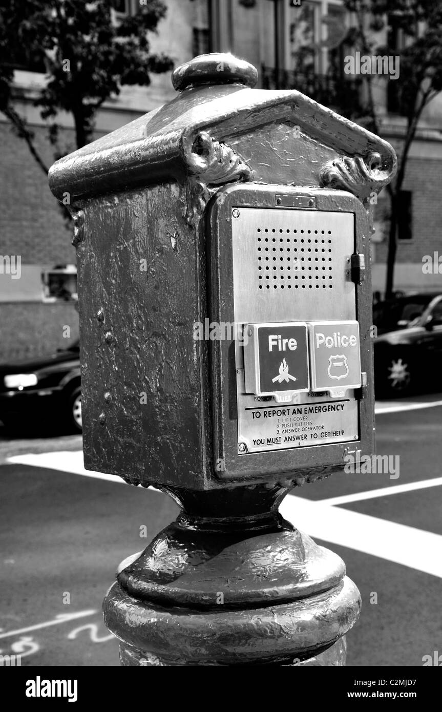 Emergency box new york city hi-res stock photography and images - Alamy