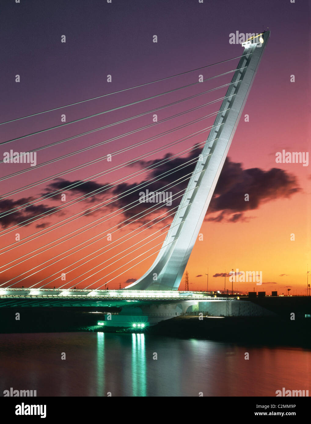 El Alamillo Bridge, Seville, Spain. 1992 Stock Photo - Alamy