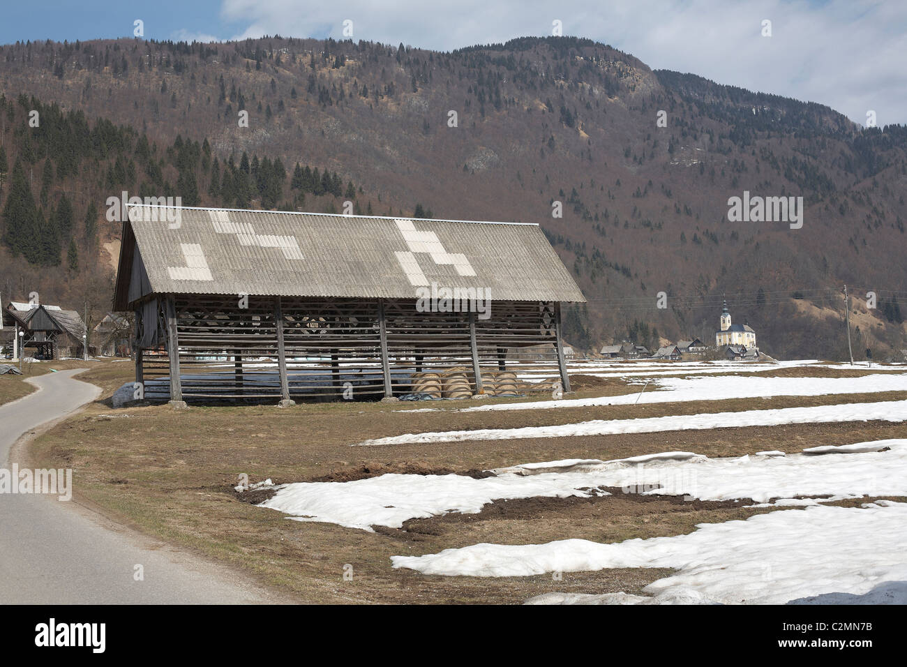 Traditional barns hi-res stock photography and images - Alamy