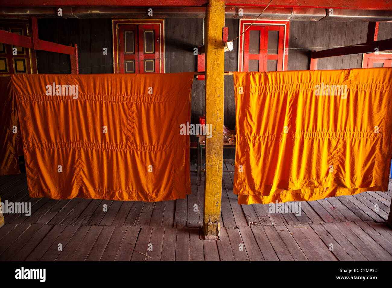 Dry on laundry string Buddhist monk's robe in Wat Si Rong Mueang ...