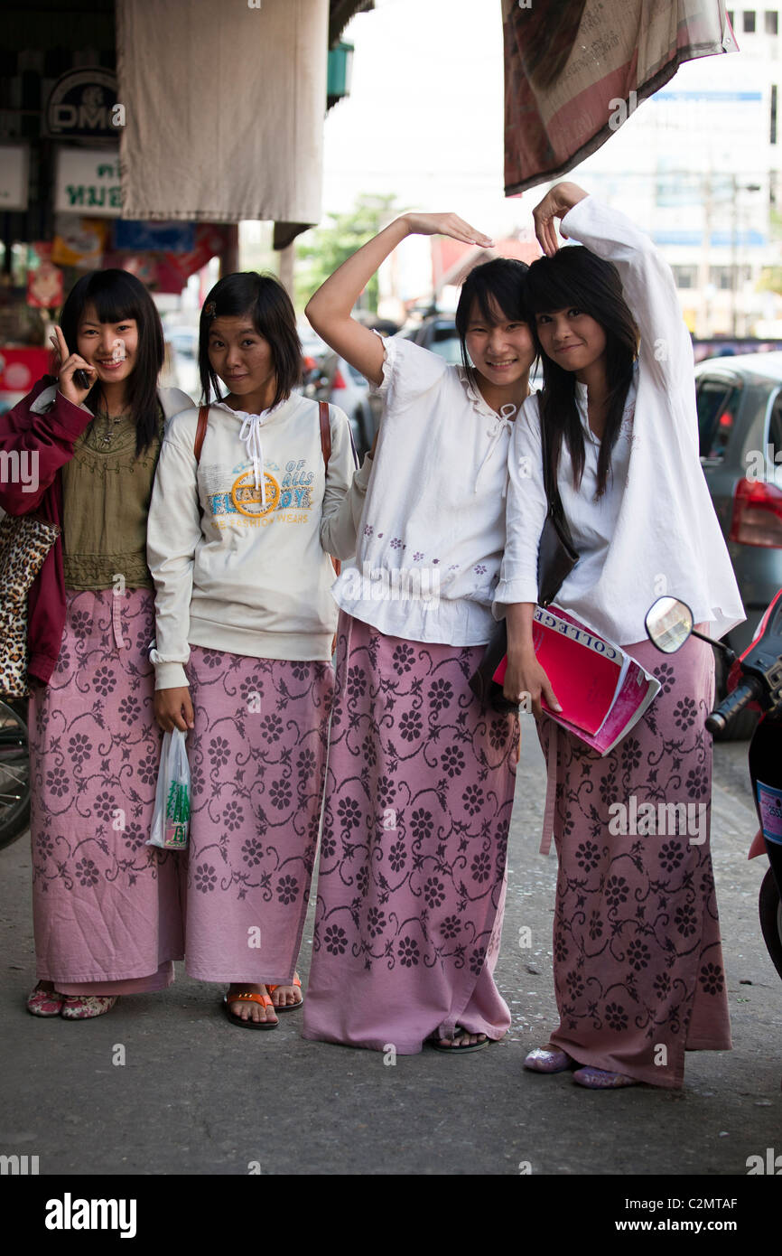 Traditional school uniform hi-res stock photography and images - Alamy