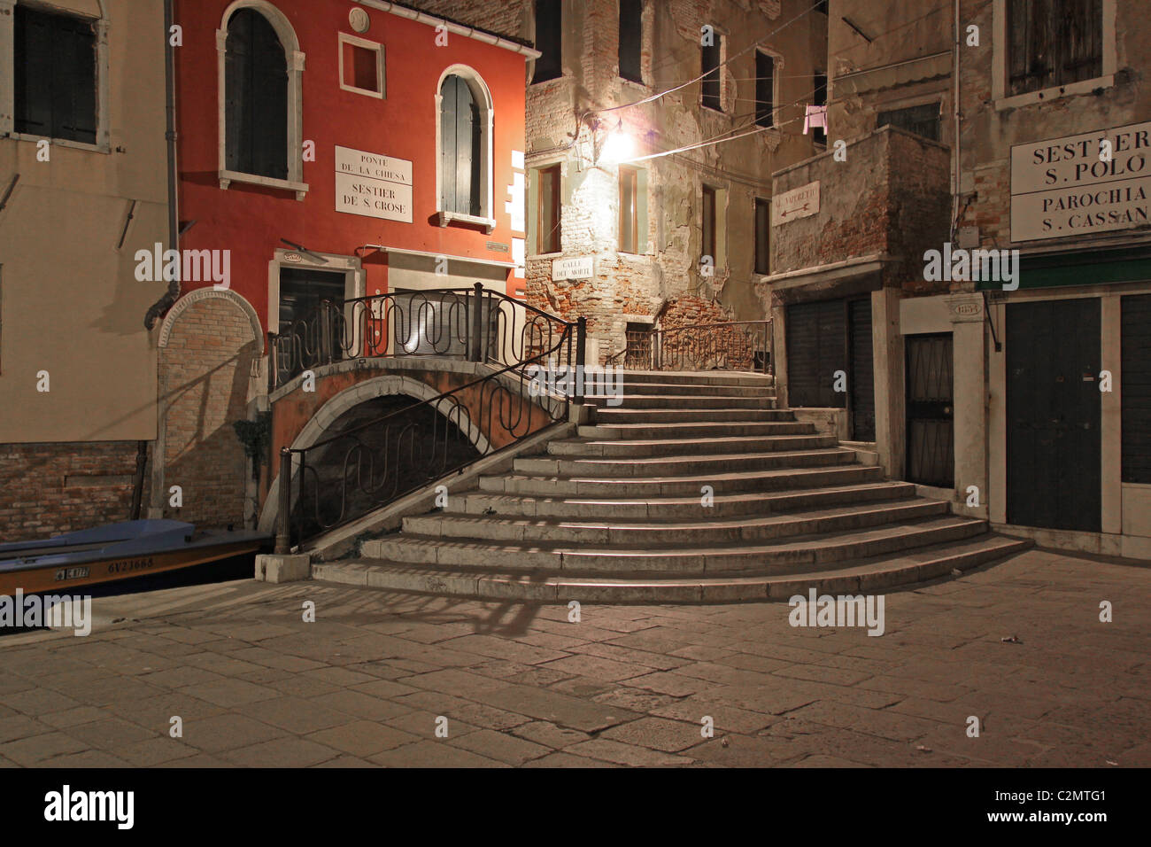 a wide view of a typical bridge of Venice Italy Stock Photo - Alamy