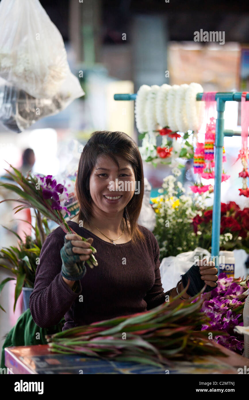 Thailand shopkeeper local market hi-res stock photography and images ...