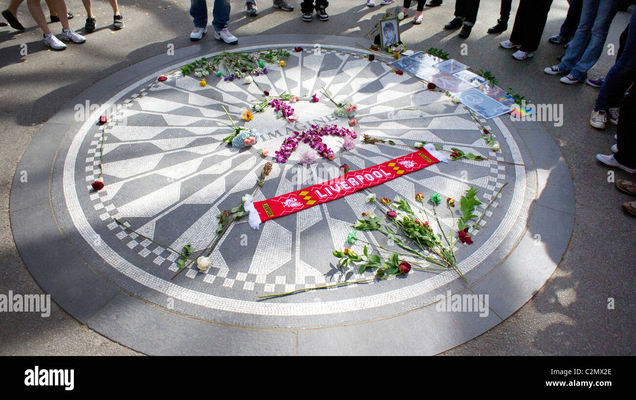 The John Lennon Imagine Memorial in Central Park, New York City Stock ...