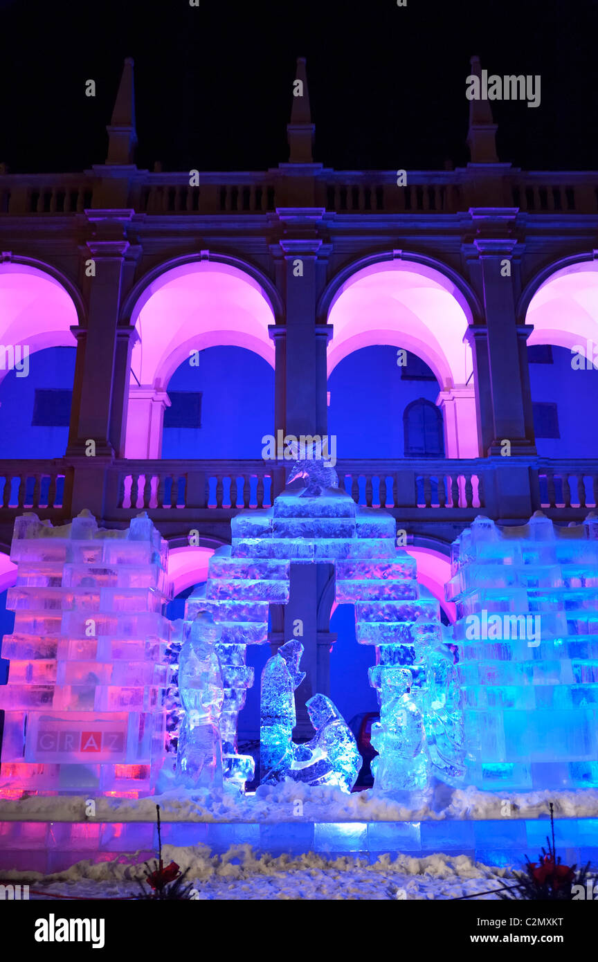 Ice nativity scene hi-res stock photography and images - Alamy