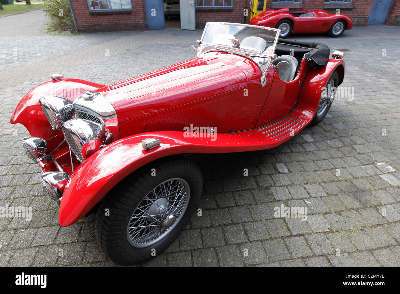 Old timer, old Car, Maserati, Porsche, Alfa Romeo, Jaguar, Ferrari ...
