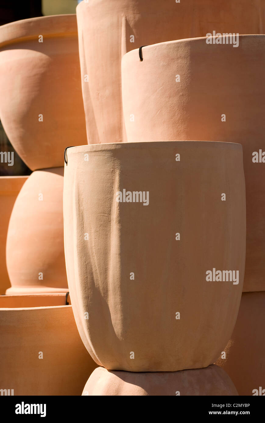 Ceramic flower hi-res stock photography and images - Alamy