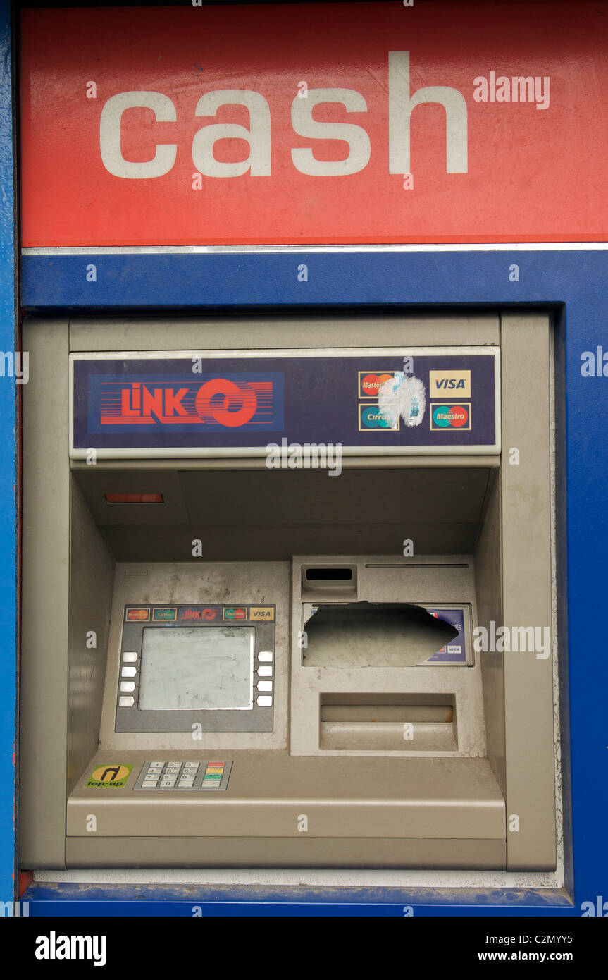 Broken atm machine hi-res stock photography and images - Alamy