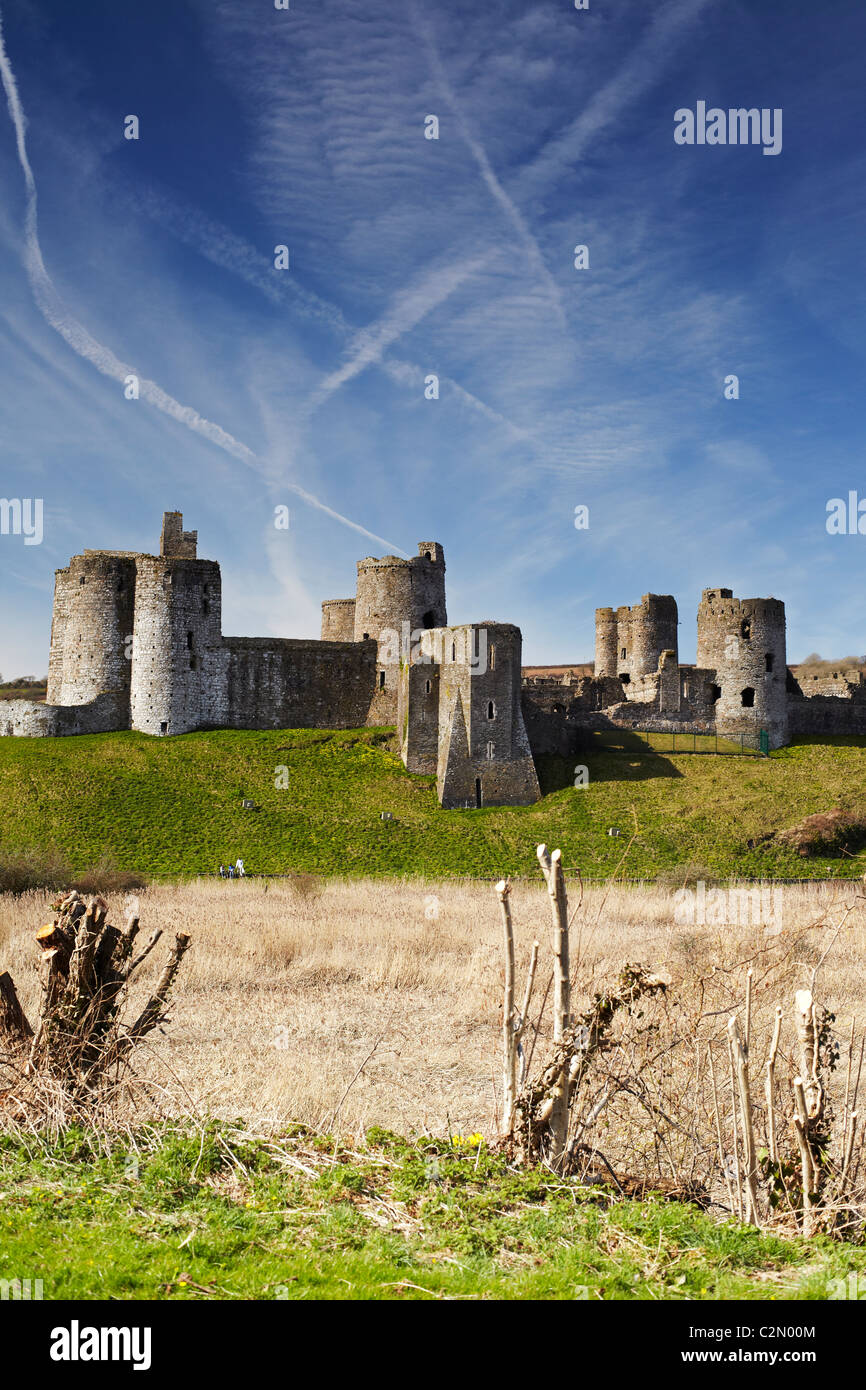 Kidwelly Castle, Carmarthenshire, West Wales, UK Stock Photo - Alamy