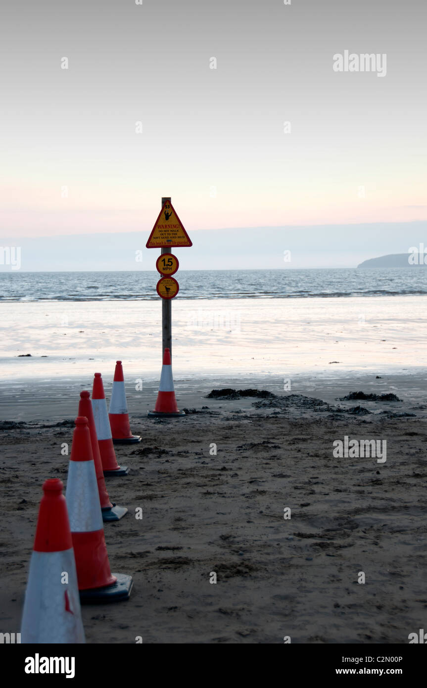 Soft sand warning sign at Brean Beach, near Burnham-on Sea, Somerset ...