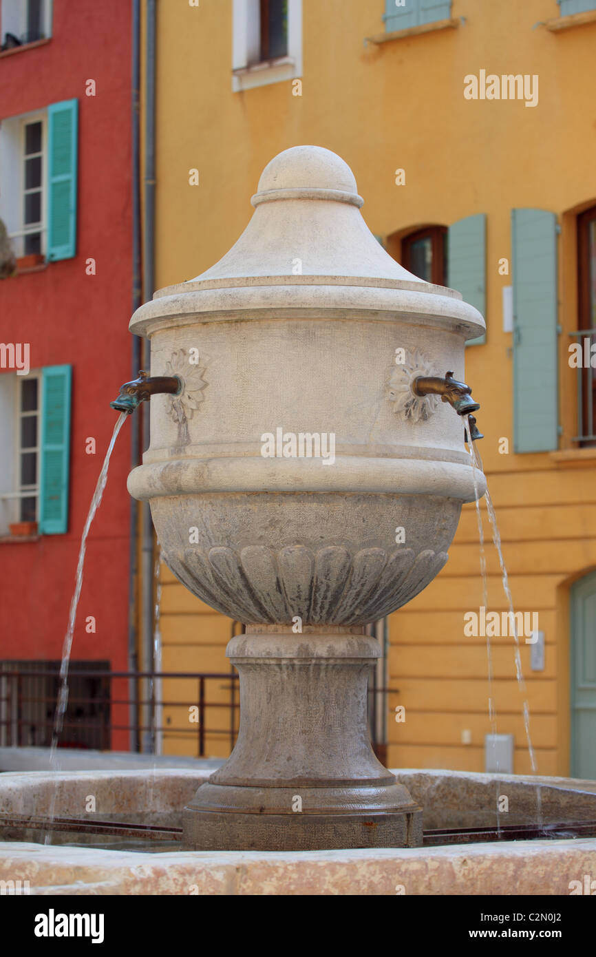 The picturesque Provence village of Lorgues Stock Photo - Alamy
