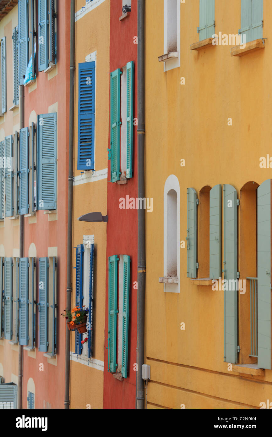The picturesque Provence village of Lorgues Stock Photo - Alamy