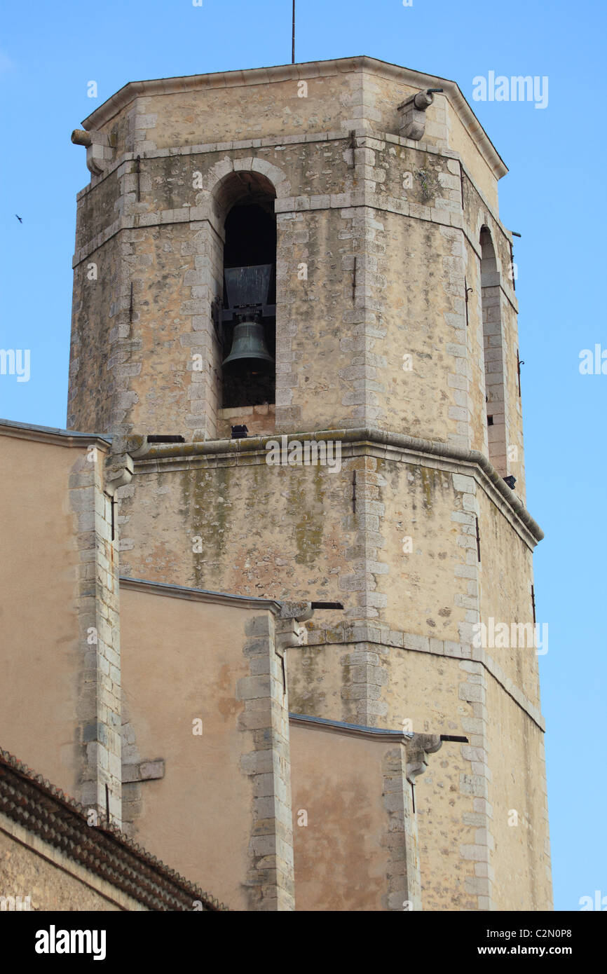 The picturesque Provence village of Lorgues and the Collegiale Saint ...