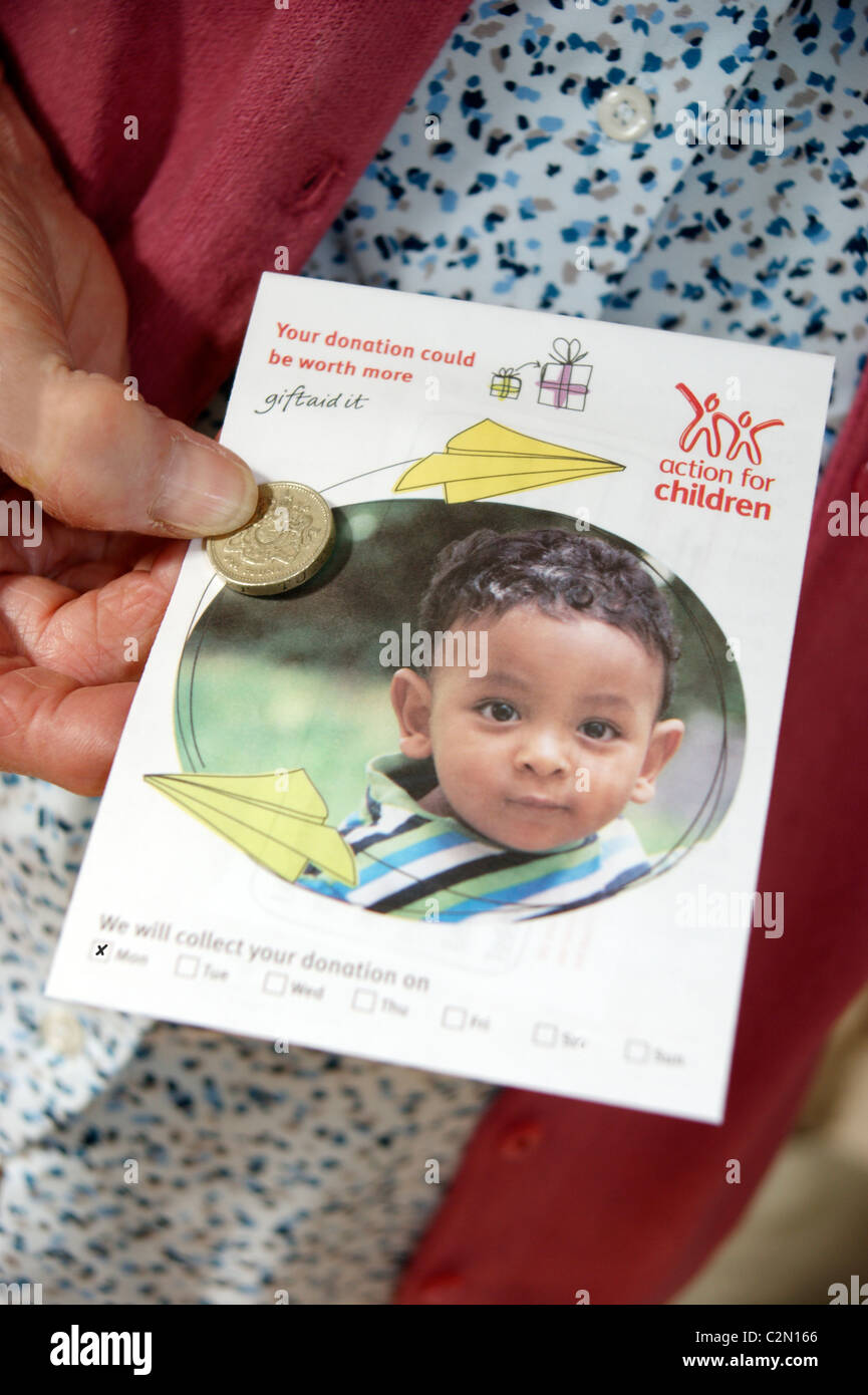 Envelope money collection hi-res stock photography and images - Alamy