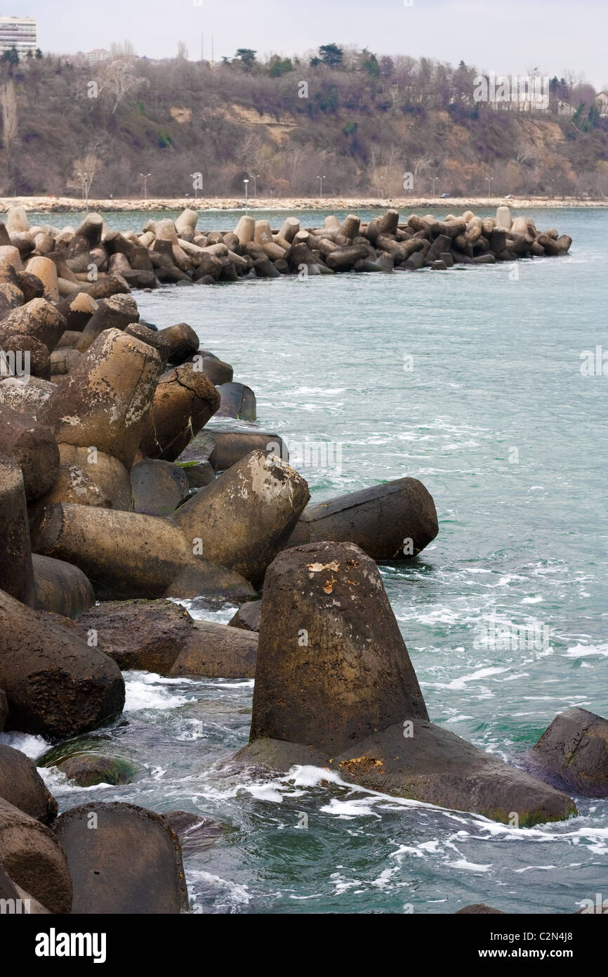Sea wall break water breakwater hi-res stock photography and images - Alamy