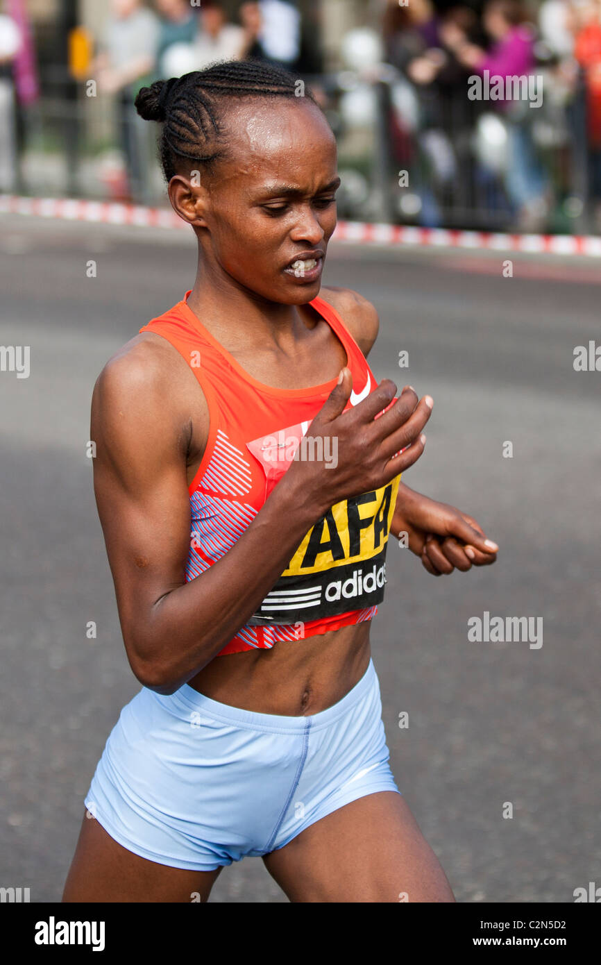 Askale Tafa, The Virgin London Marathon 2011 Stock Photo - Alamy
