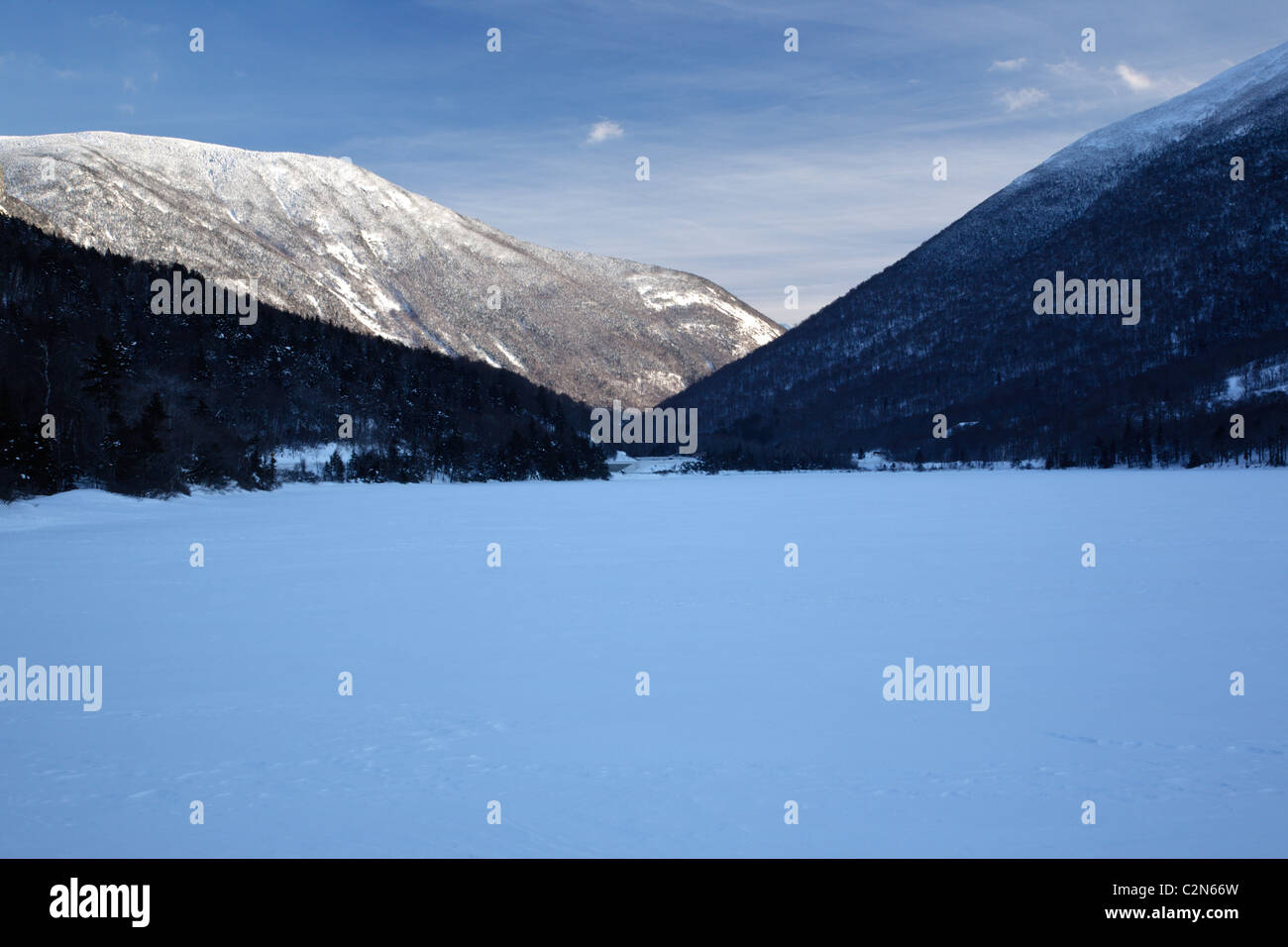 Franconia notch state park winter hi-res stock photography and images ...