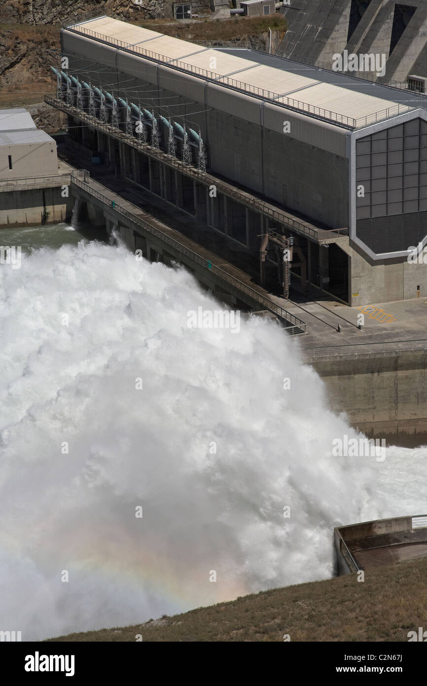 Water spilling from Clyde Dam, Clyde, Central Otago, South Island, New ...
