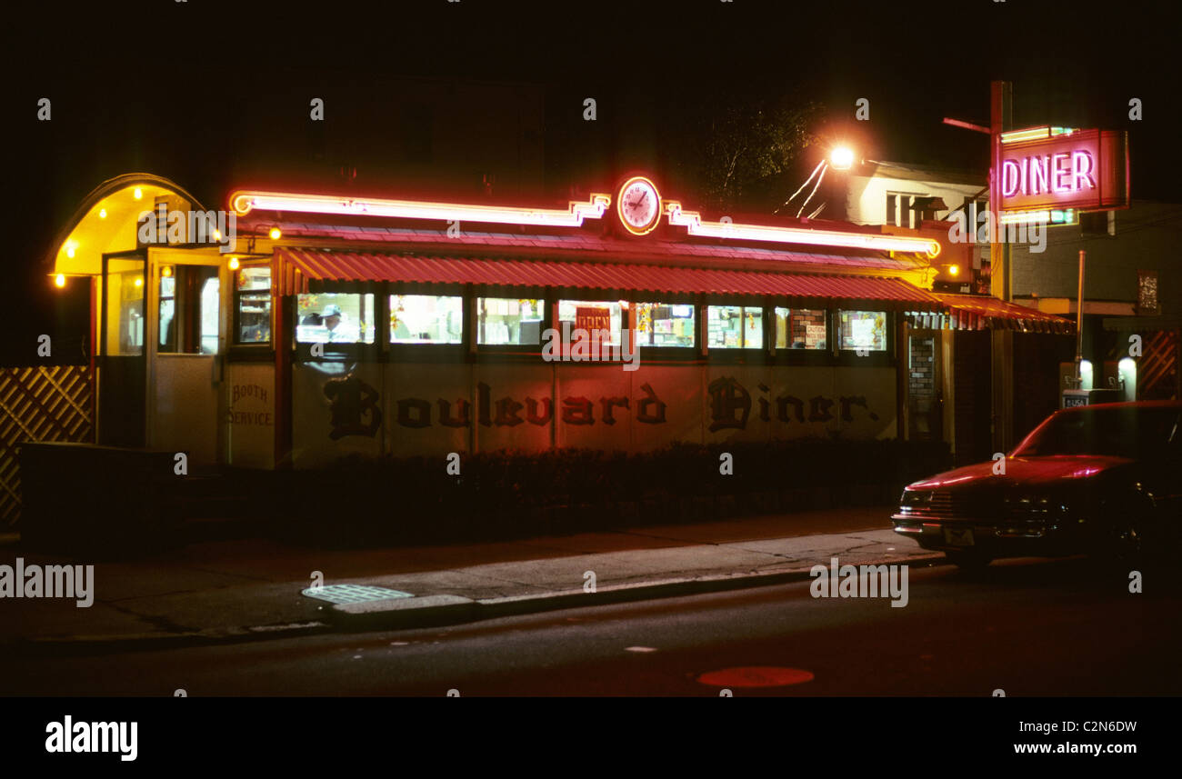 A 1936 Worcester Lunch Car -The Boulevard Diner. Located just minutes ...