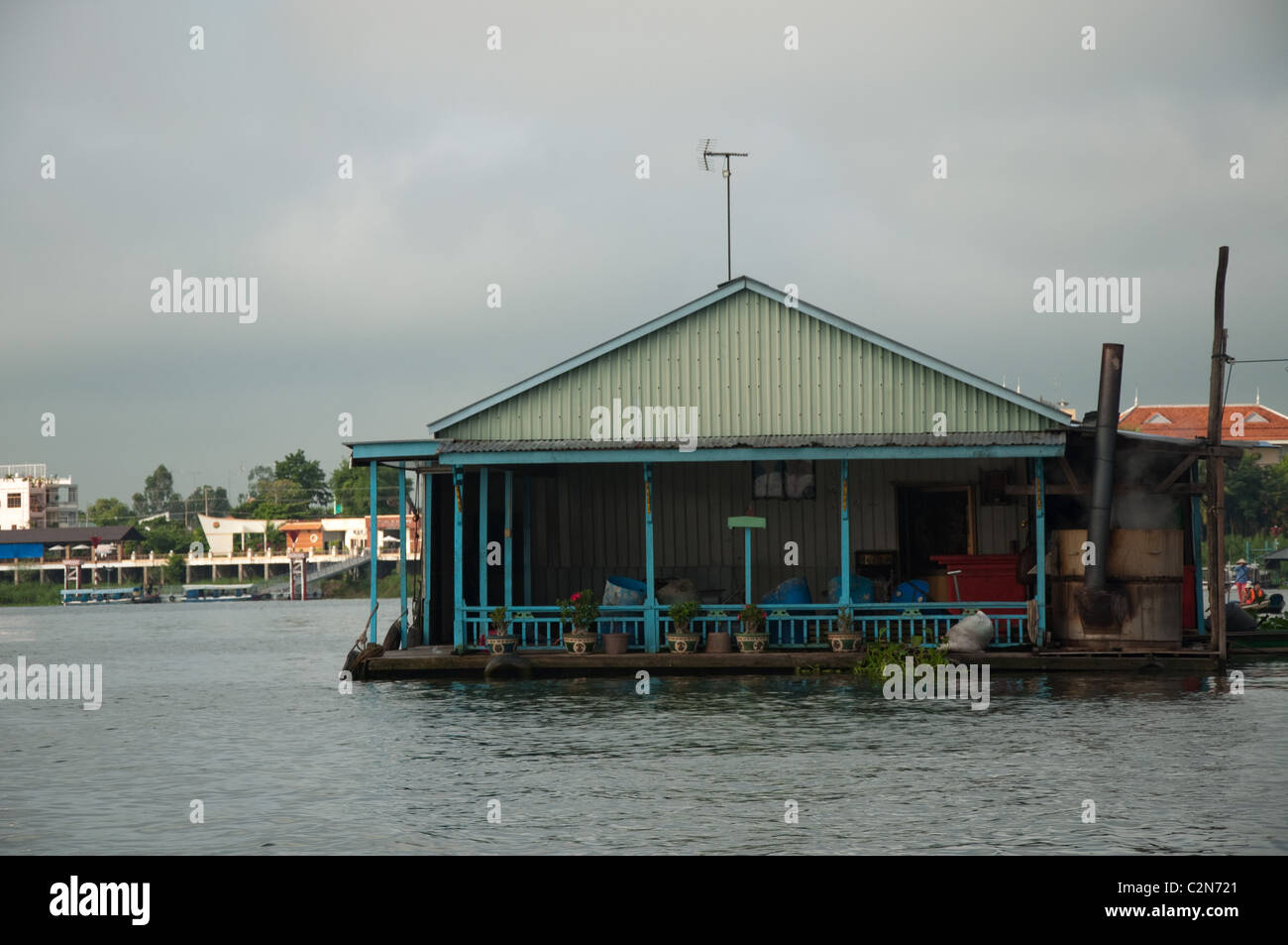 Chau doc floating village hi-res stock photography and images - Alamy
