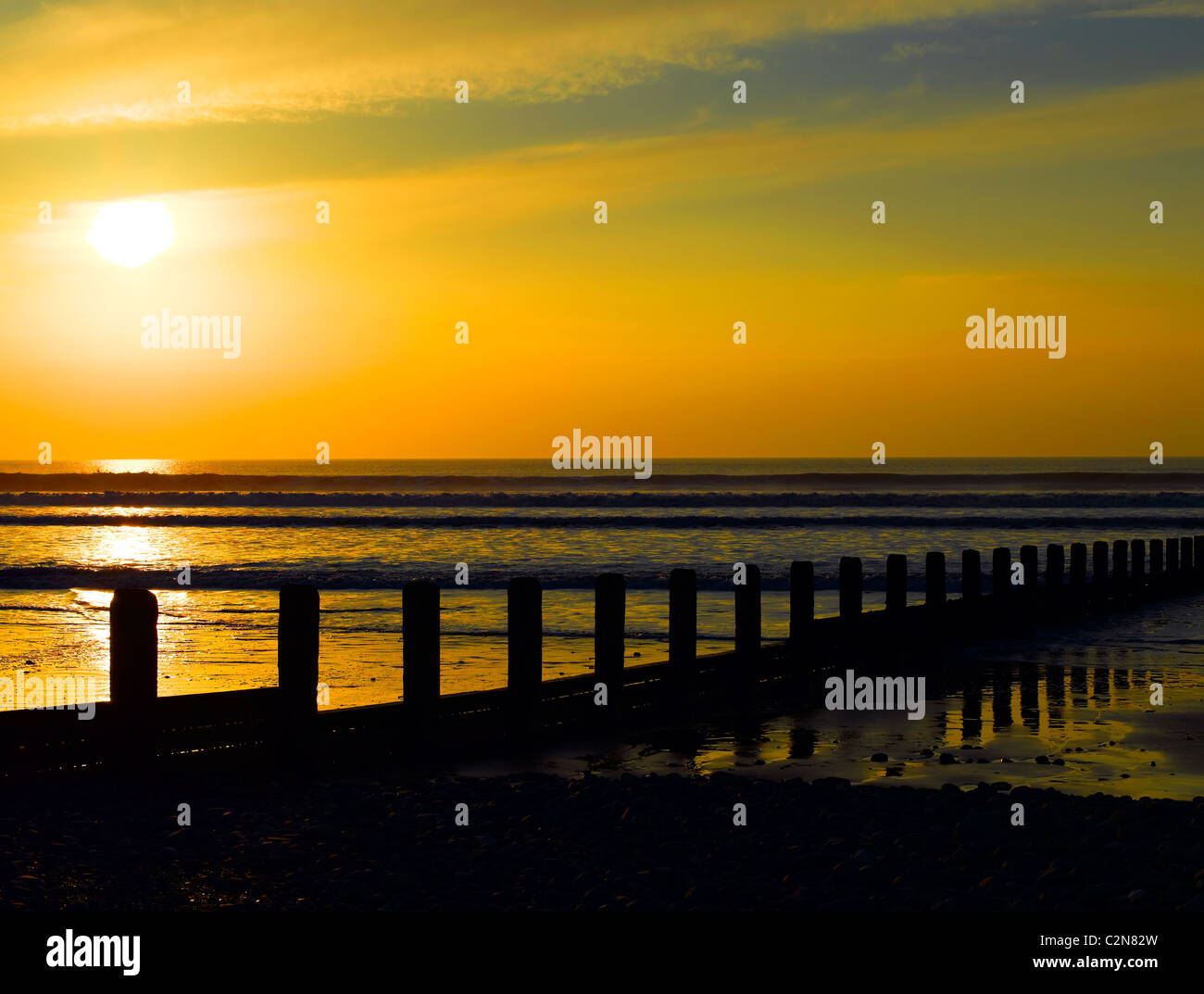 Sea borth ceredigion wales hi-res stock photography and images - Alamy