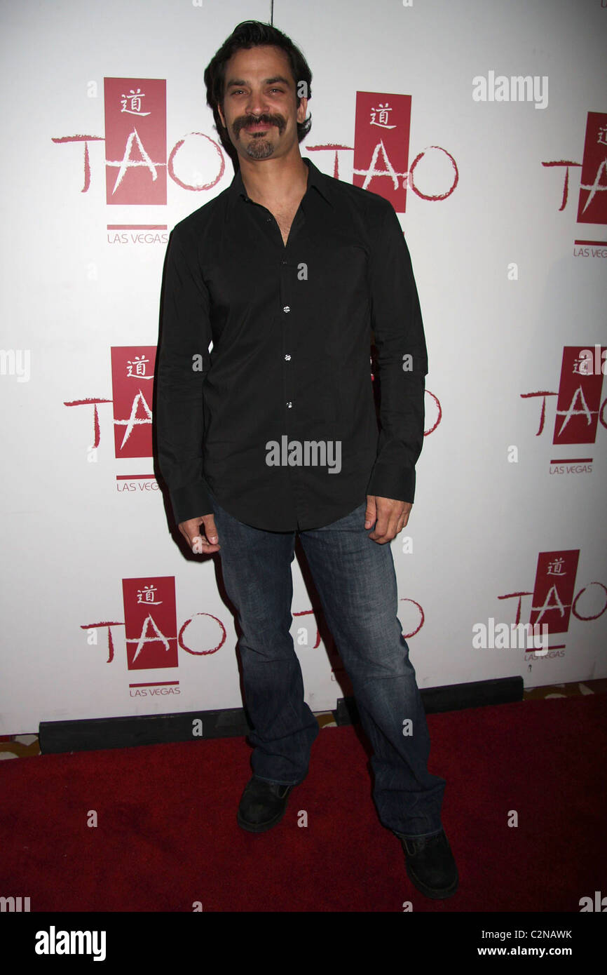 Johnathon schaech prom night held hi-res stock photography and images ...