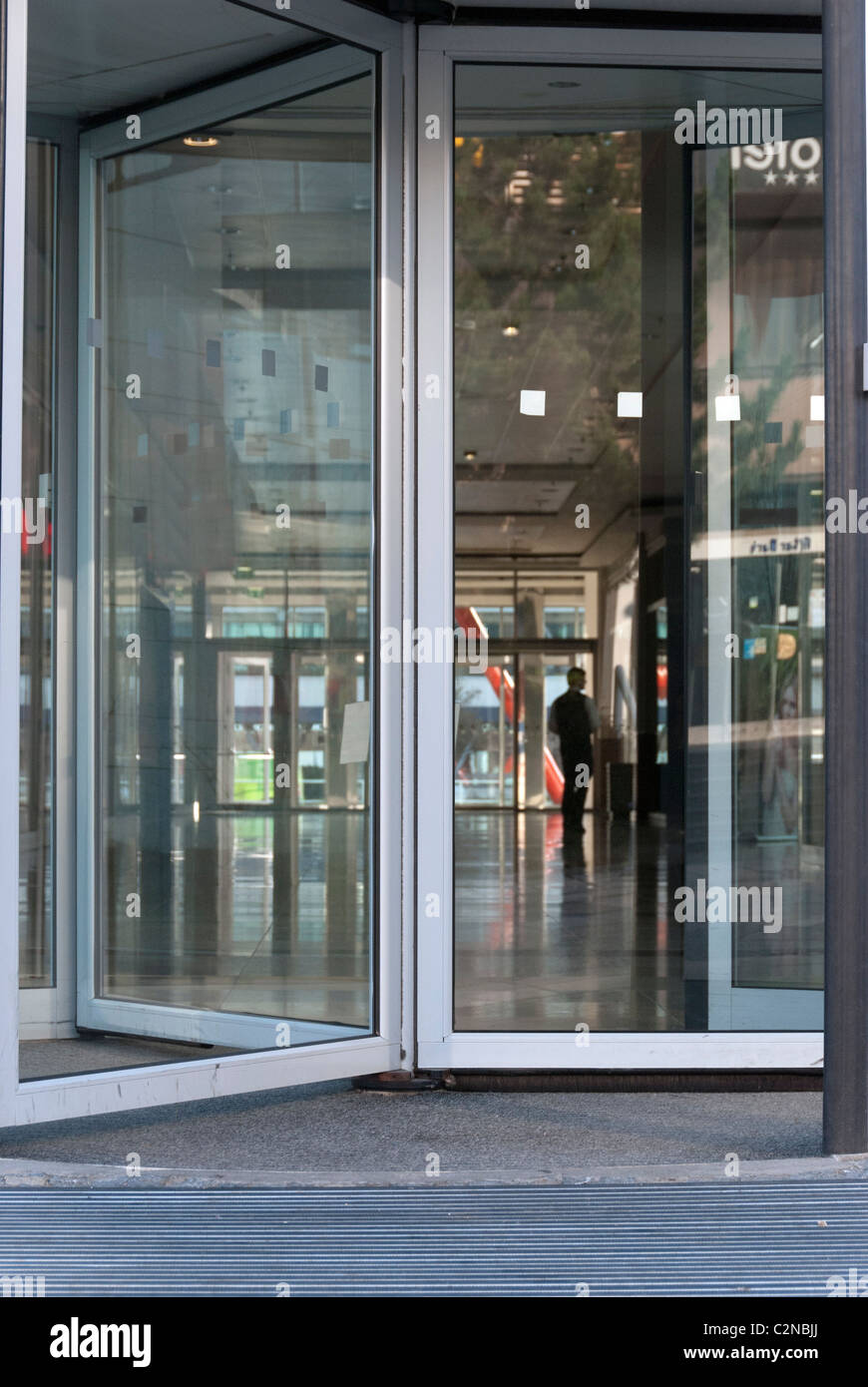 Entrance mall revolving door hi-res stock photography and images - Alamy