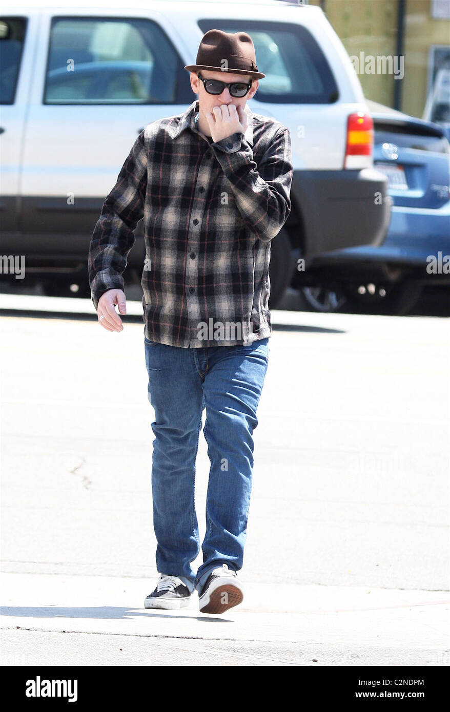 Josh Madden stopping to get coffee at Starbucks in West Hollywood Los ...