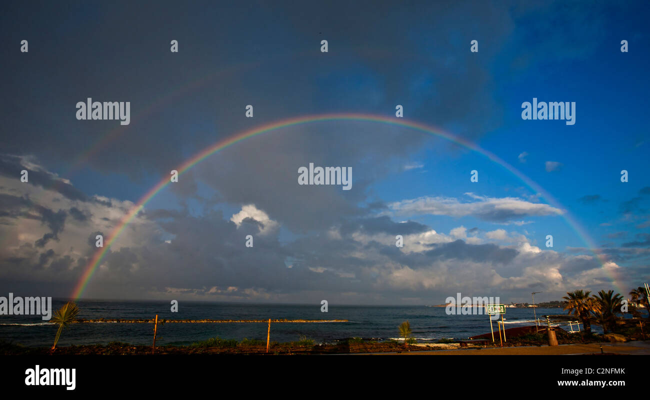 180 degree rainbow hi-res stock photography and images - Alamy