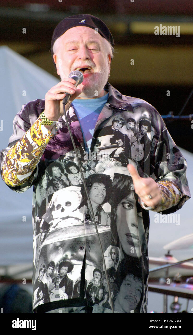 Howard Kaylan The Turtles performing at the 'Santa Barbara Fair & Expo ...