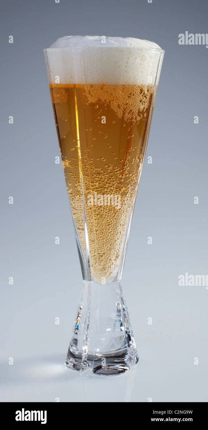 Ale lager glass alcohol hi-res stock photography and images - Alamy