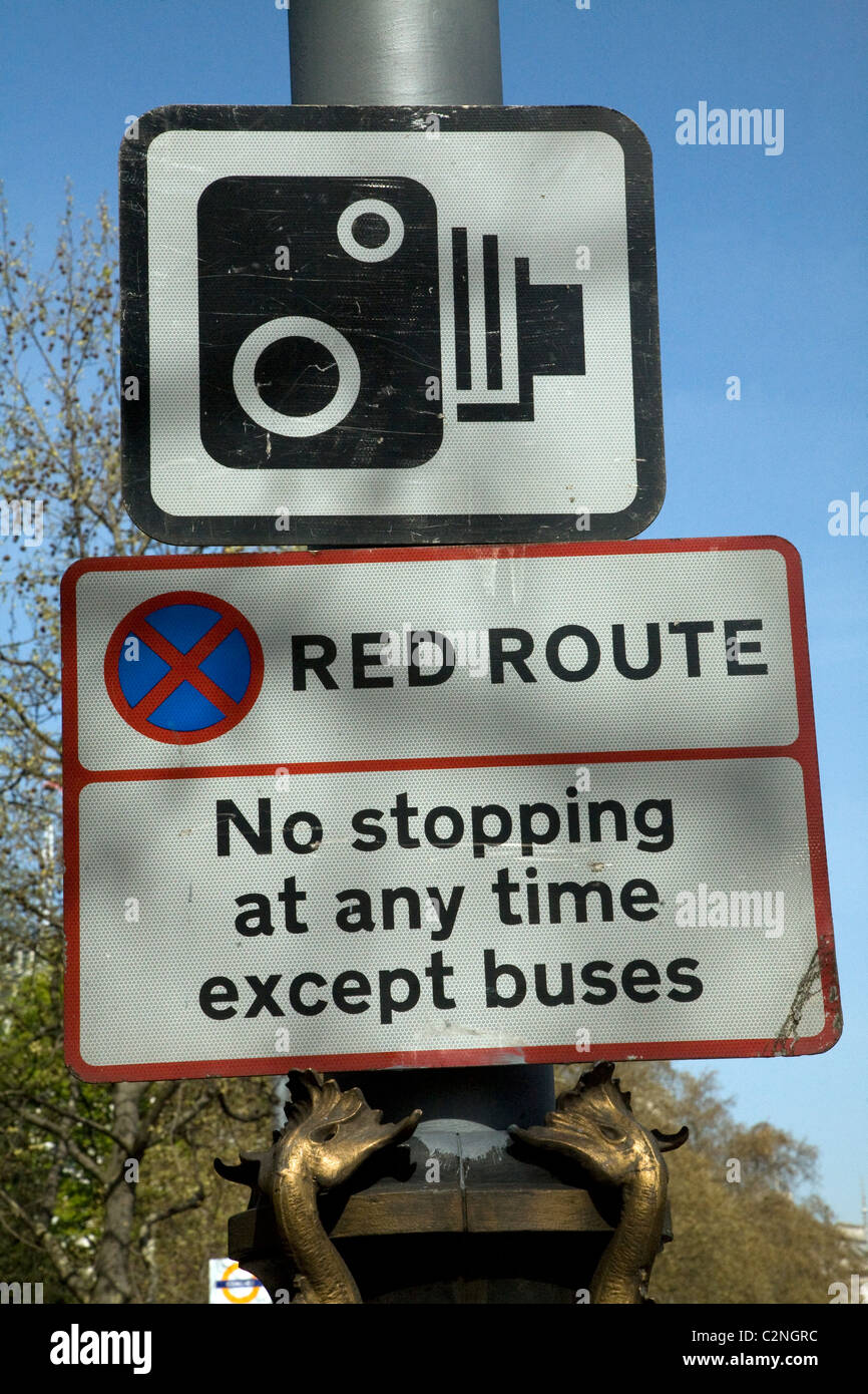 Red route speed camera sign no stopping the Embankment london Stock ...