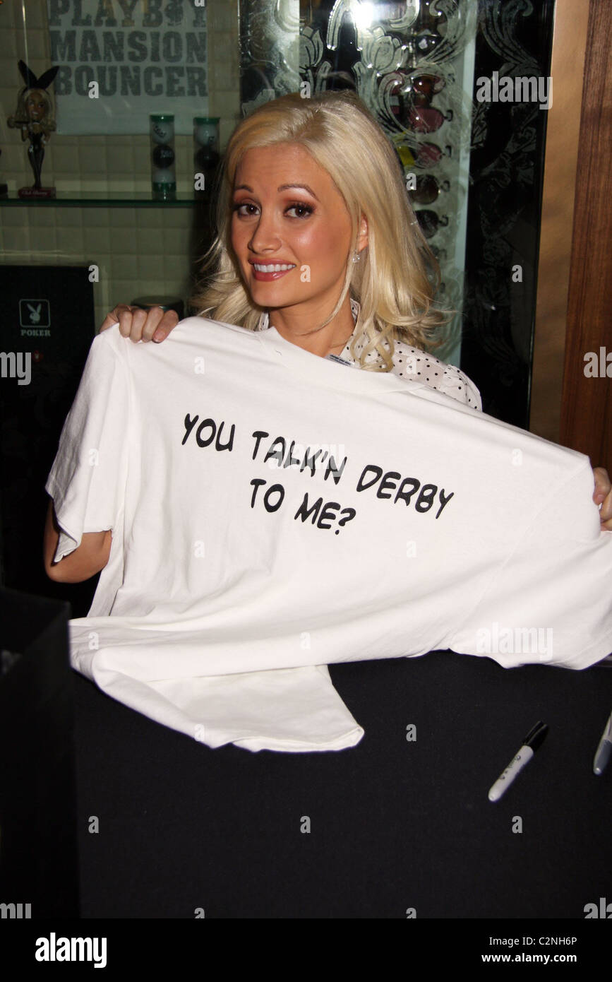 Holly Madison Autograph Signing With Kendra Wilkinson And Holly Madison ...