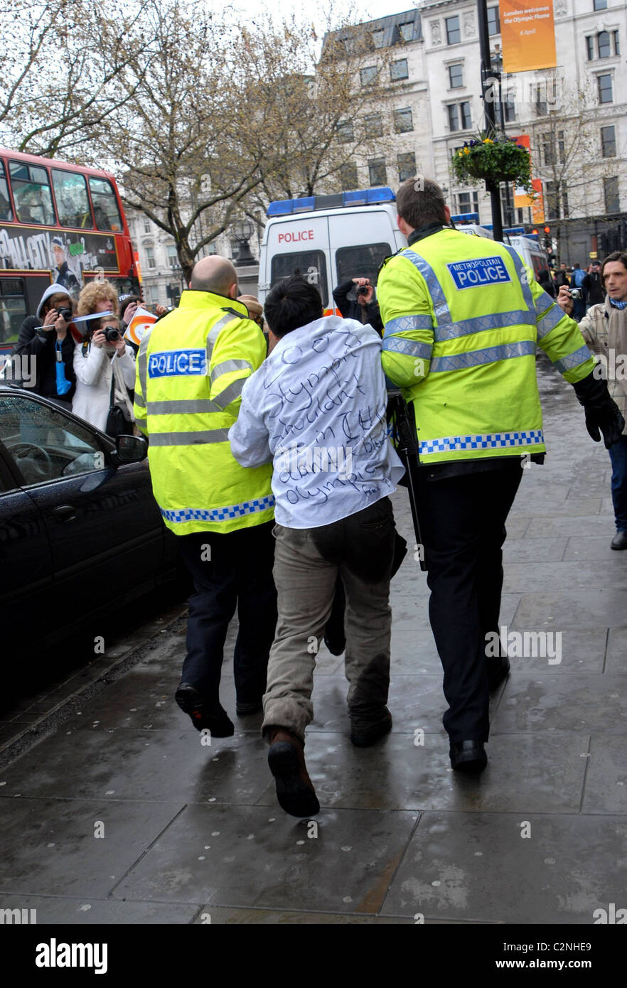 Protests during the Beijing 2008 Olympic Torch Relay London, England ...